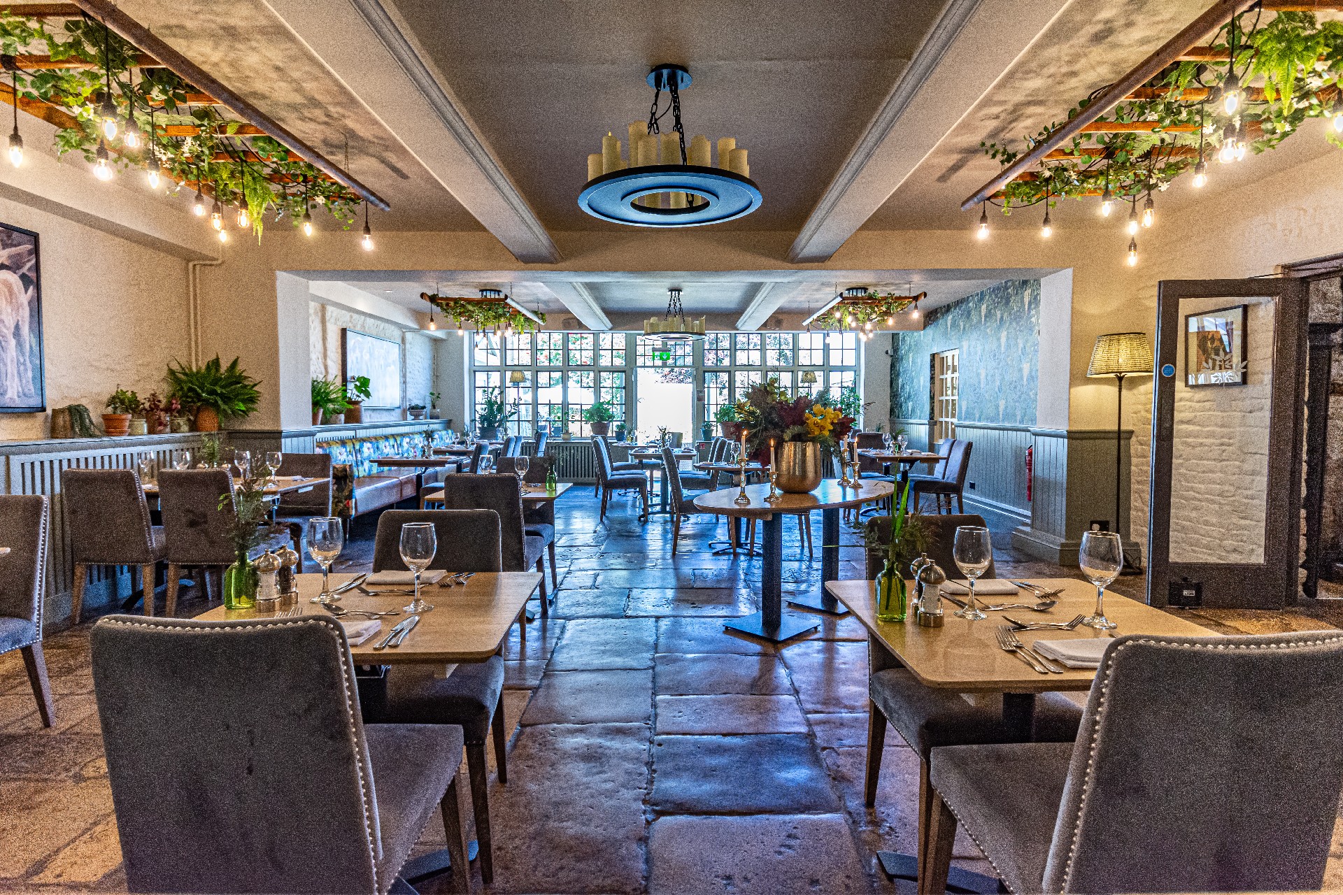 The Bay Tree Hotel | Bar & Restaurant In Burford Cotswolds